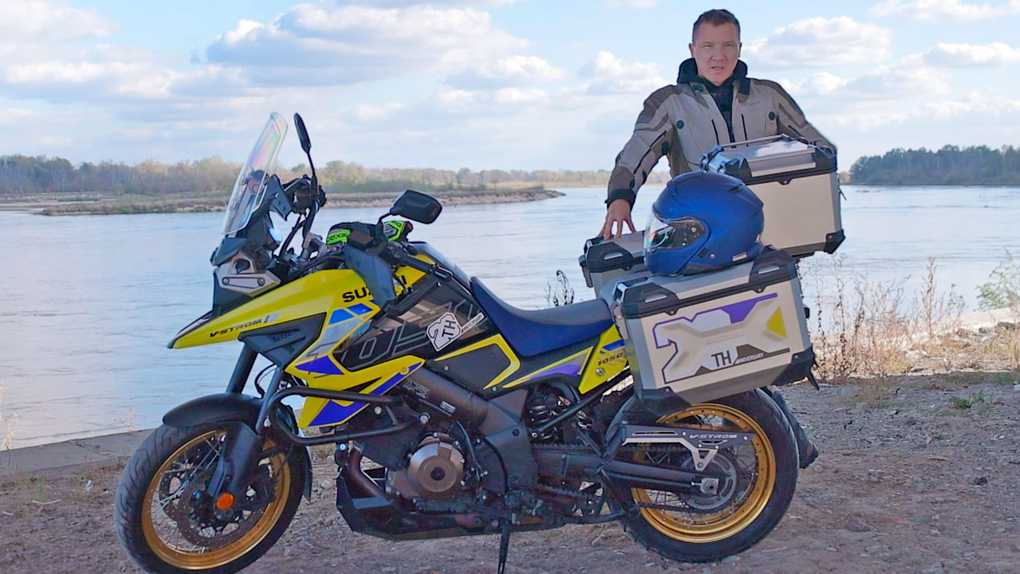 Zdjęcia: Suzuki DL1050 XT i DE O co chodzi w nowym V Stromie 1050 na ...