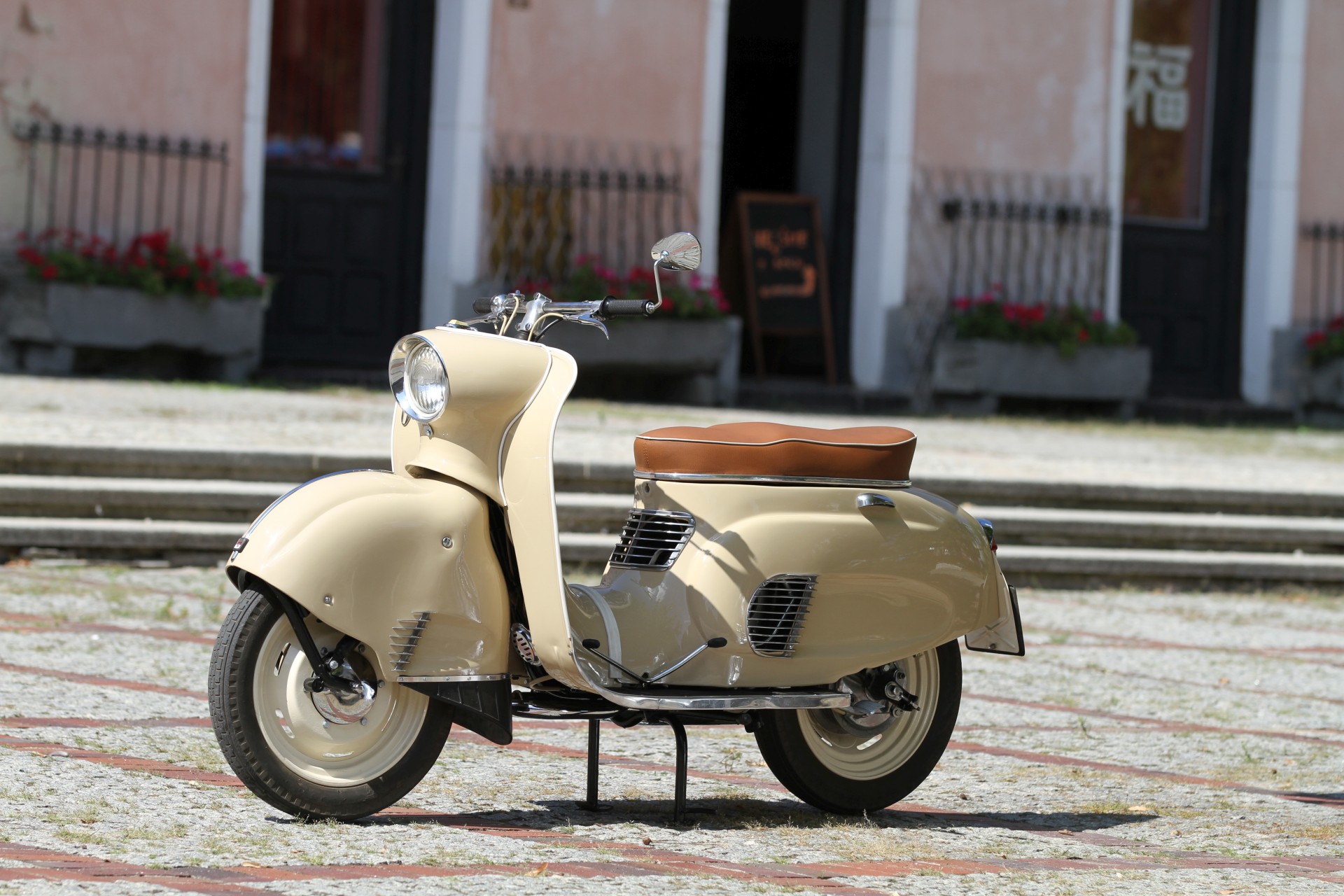 Zdjęcia: 07 Osa M52 miasto - Skuter Osa M52 z warszawskiej WFM czyz to ...