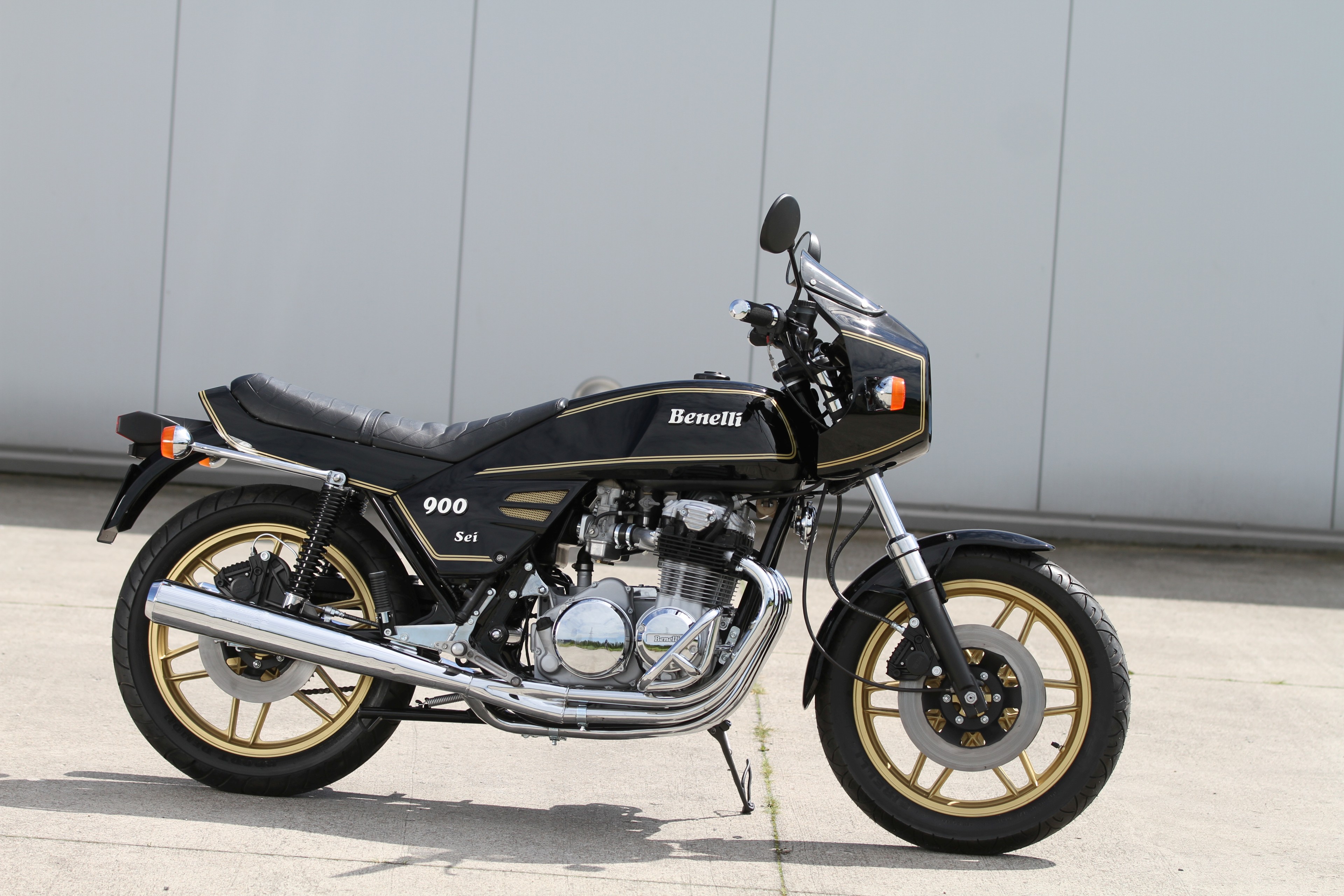 Zdjęcia: 18 Benelli 900 Sei prawa strona - Benelli 900 Sei Wloskie 6 ...