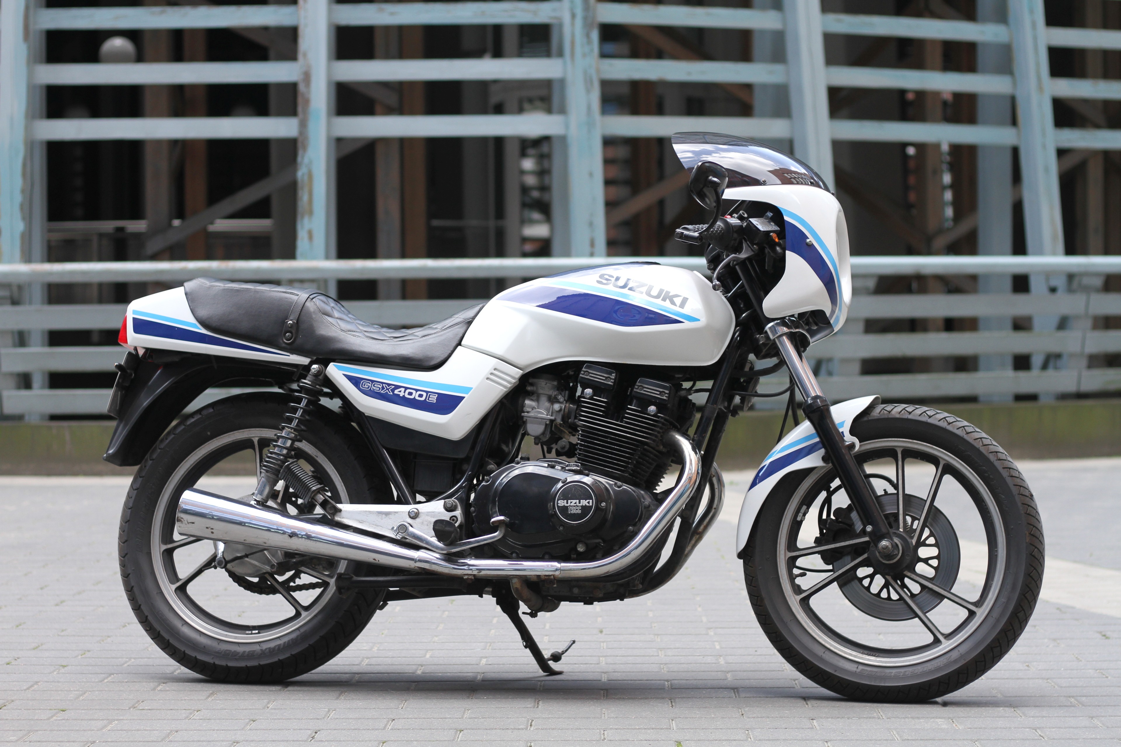 Zdjęcia: 07 Suzuki GSX 400E 1986 - Suzuki GSX 400 E z 1986 roku ...