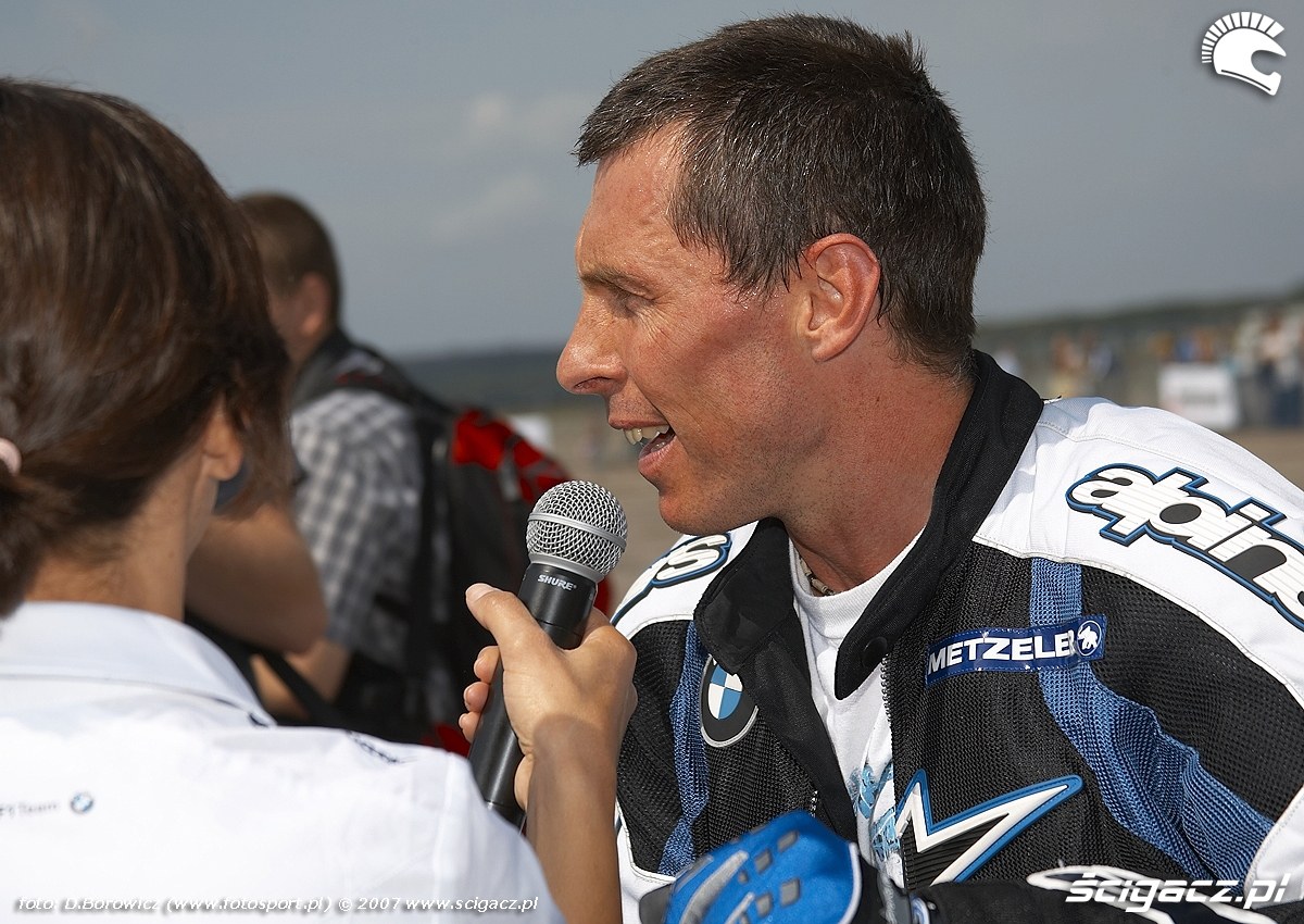 Zdjęcia: wywiad chris b mg 0048 - BMW Pit Lane Park