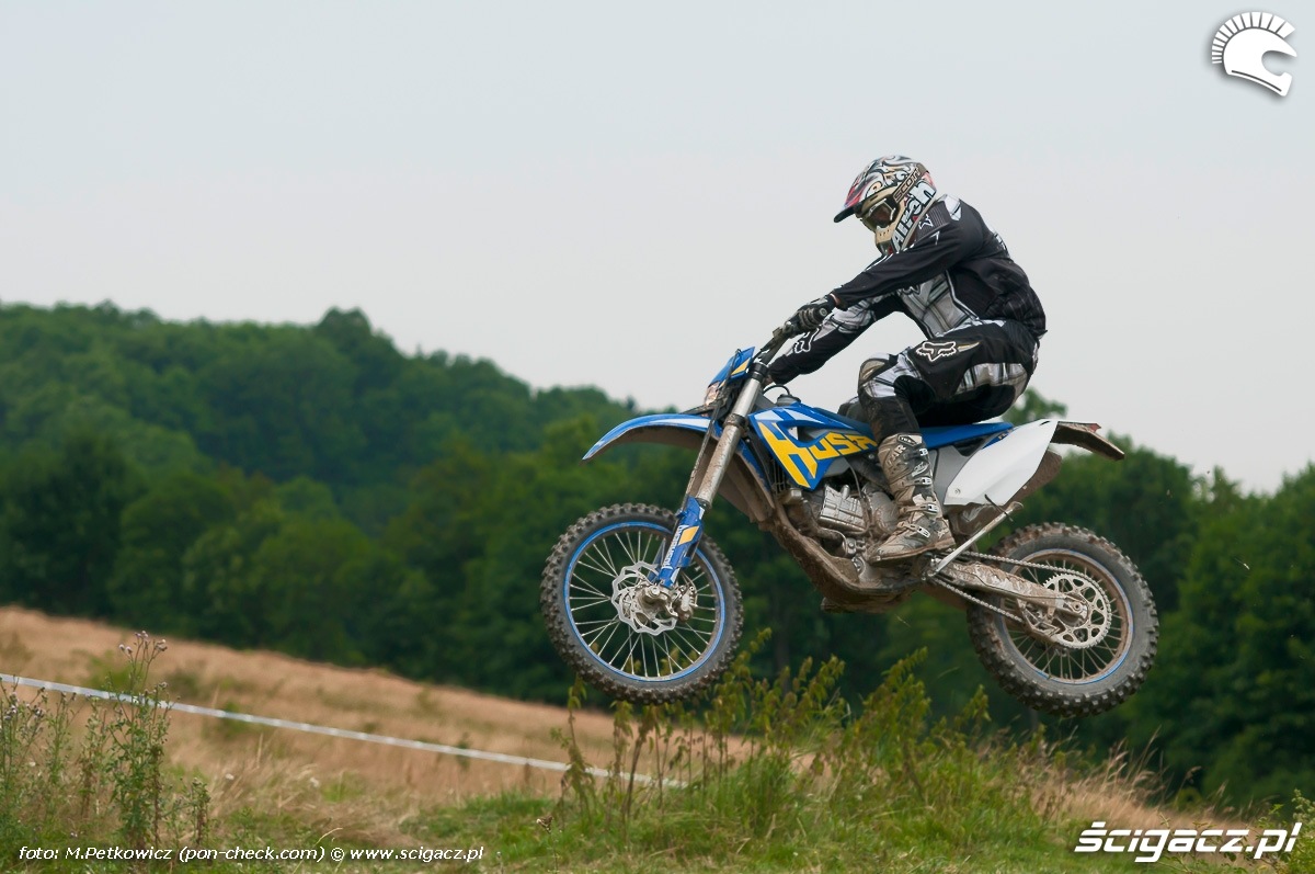 Zdjęcia: Husberg 2011 FE570 za hopa - Husaberg 2011 szwedzka rewolucja ...