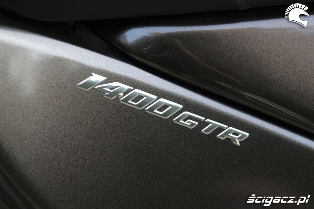 Zdjęcia: Kawasaki 1400 GTR 2010 logo - Kawasaki GTR1400 kandydat na lidera