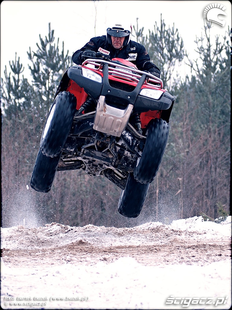 Zdjęcia: Honda Rincon skok - Honda TRX 680 vs Kawasaki KVF 750