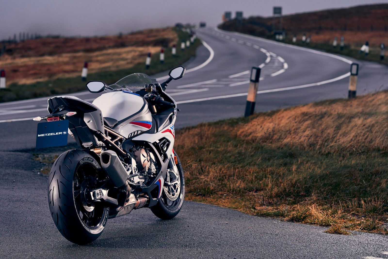 Zdjęcia: 05 sportec m9 rr bmw s 1000 rr 3 - Opony sportowe Metzeler ...