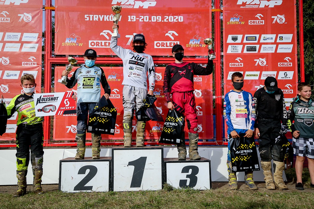 Zdjęcia: Podium MX85 - Wyniki czwartej rundy ORLEN MXMP w Strykowie